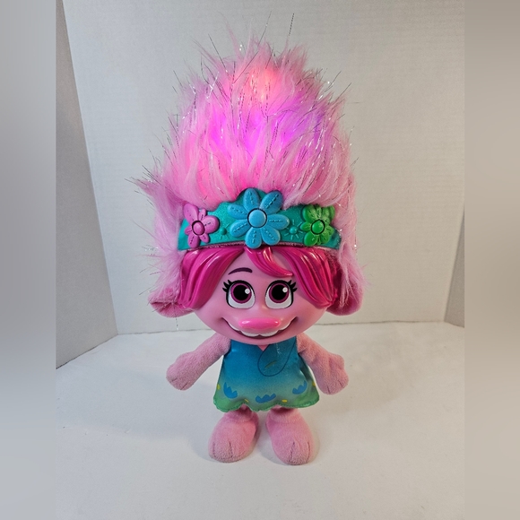 Dreamworks | Toys | Dreamworks Trolls World Tour Color Poppin Poppy 4 ...